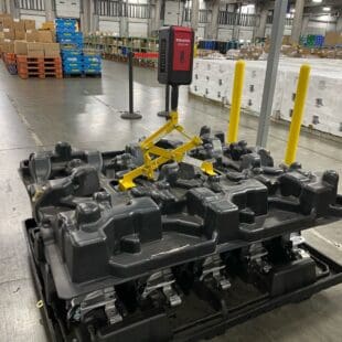 Quick-Lift NEO Battery Lifter | Materials Handling